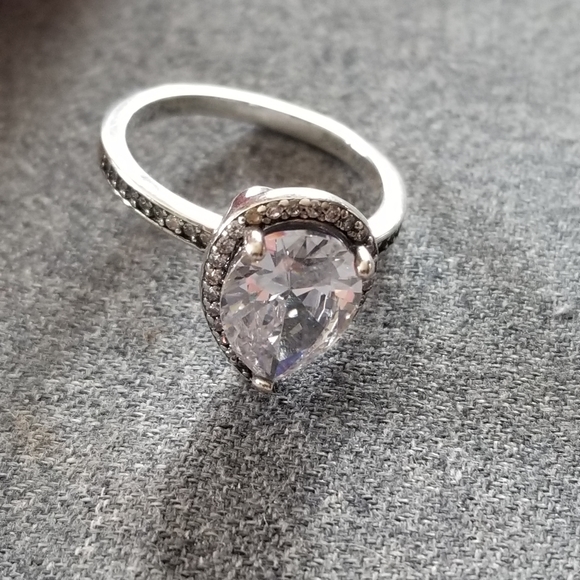 Pandora | Jewelry | Pandora Sparkling Teardrop Halo Ring | Poshmark
